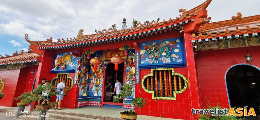 古晋青山岩寺（Ching San Yen Temple）